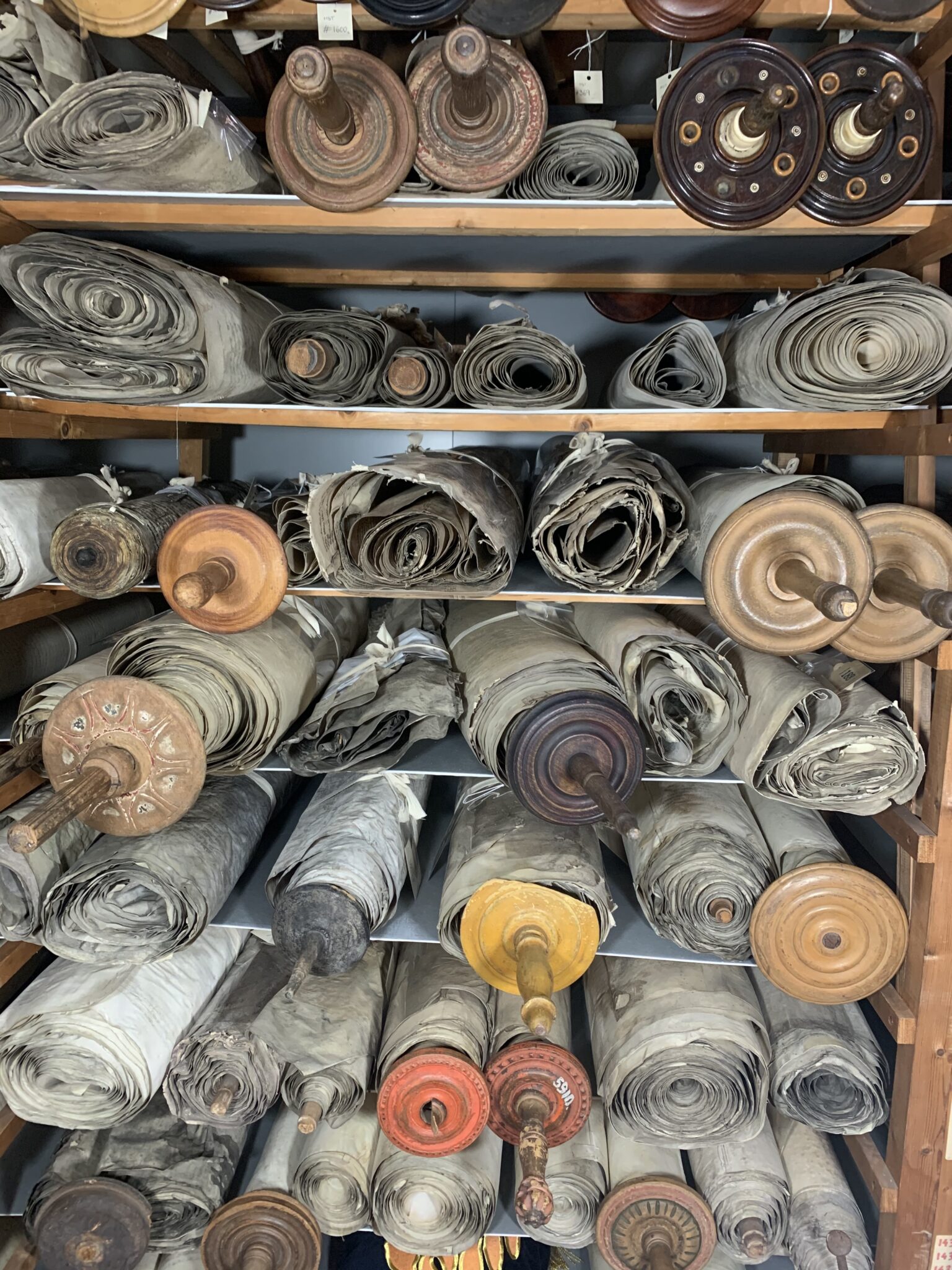 Memorial Scrolls | Temple Emanuel - Reform Temple in Montgomery County